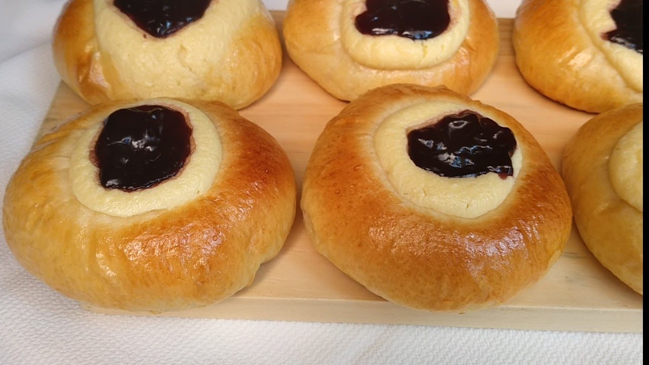 Roti Blueberry Cream Cheese | Blueberry Cream Cheese Buns #32 - YouTube