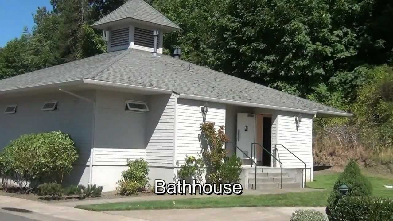 Premier RV Resort Salem Oregon Activities - YouTube