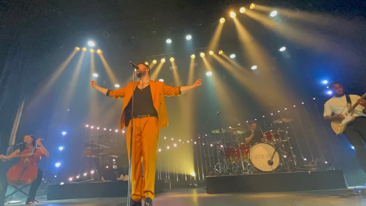 Calum Scott Concert in Montreal - You Are the Reason - YouTube