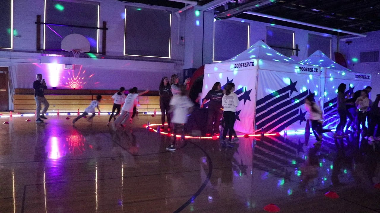 Yelle Boosterthon Glow Run 2020 - YouTube