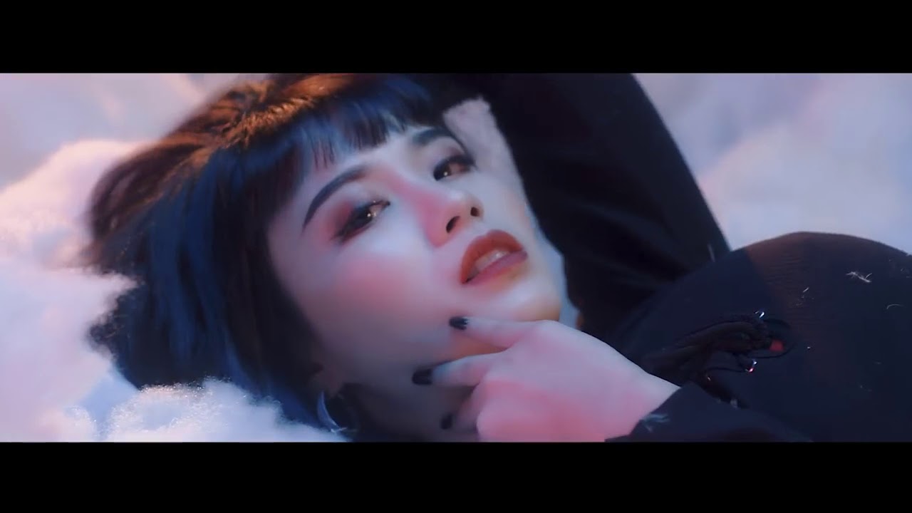 LINH MIU - DẠI KHỜ - MV 16+ - YouTube