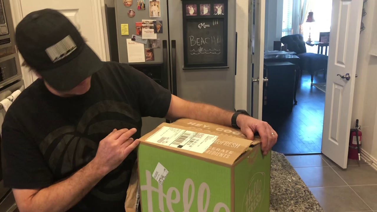 What’s inside our Hello Fresh Box? - YouTube