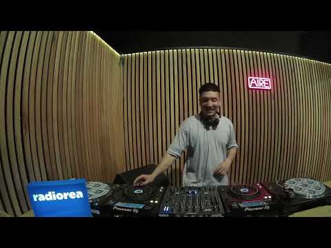 REA Guest: Adrian Hour / Radio REA / House Music Mix