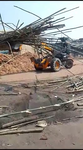 JCB Telehandler with Grab Bucket Application #inforhub - YouTube