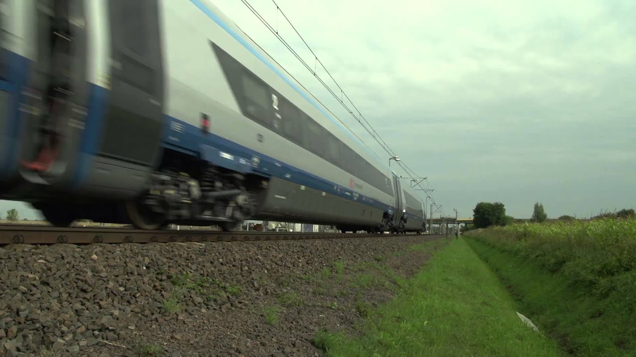 EIC Premium | PKP Intercity - YouTube
