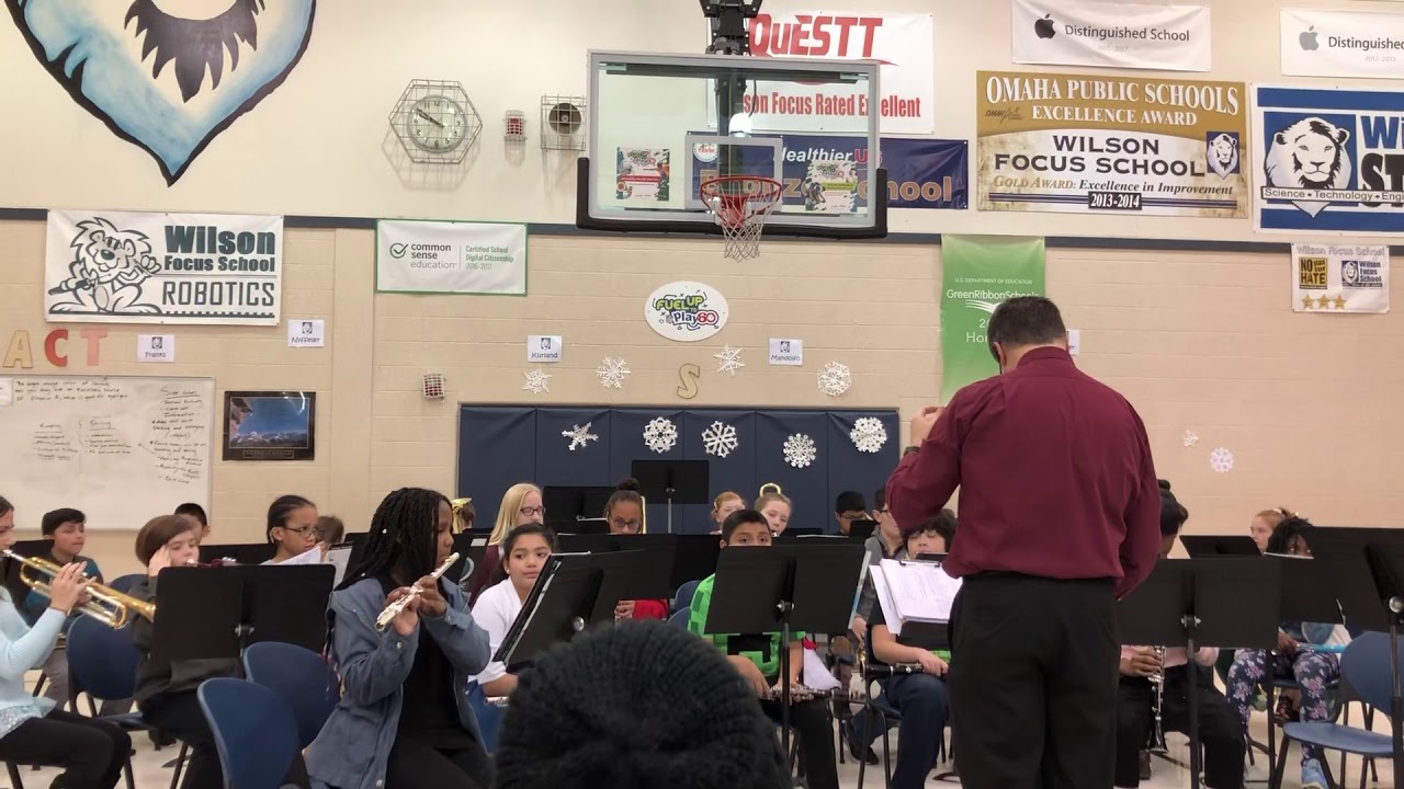 Last elementary school winter program - YouTube