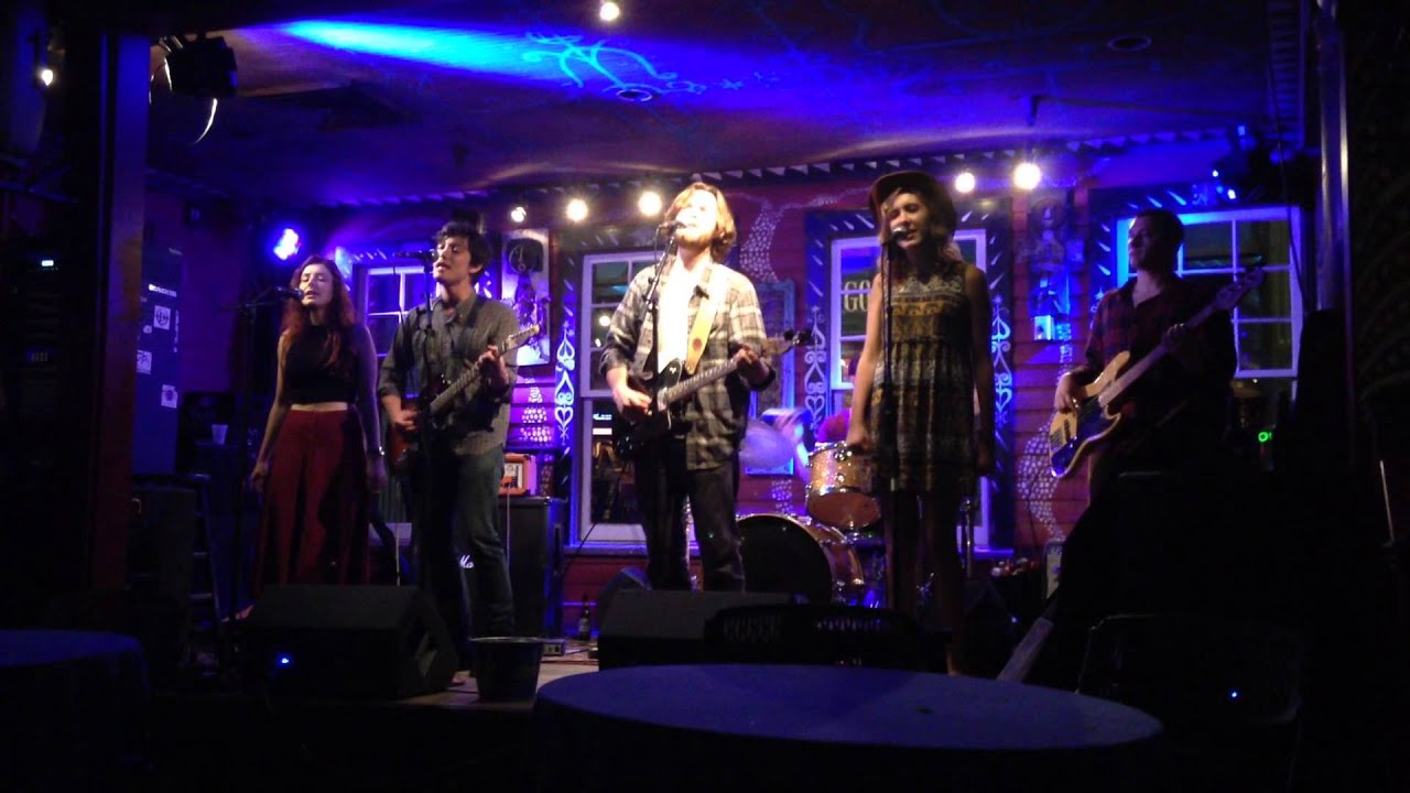 Streetlights - Palmyra live at Voodoo Gardens (feat. Laura Swirsky ...