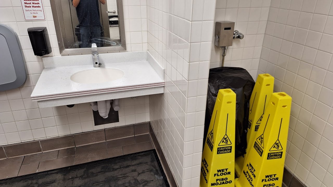 In-N-Out Men's Restroom - YouTube