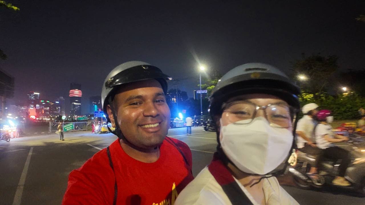 🇻🇳 Saigon Sensations Nighttime Elations: A Night Drive Through HCMC 🌆 ...