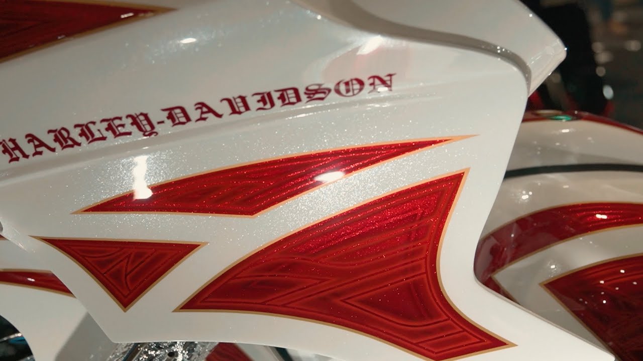 The Making of Custom Paint (Custom Bagger by Iron Paddock) - YouTube