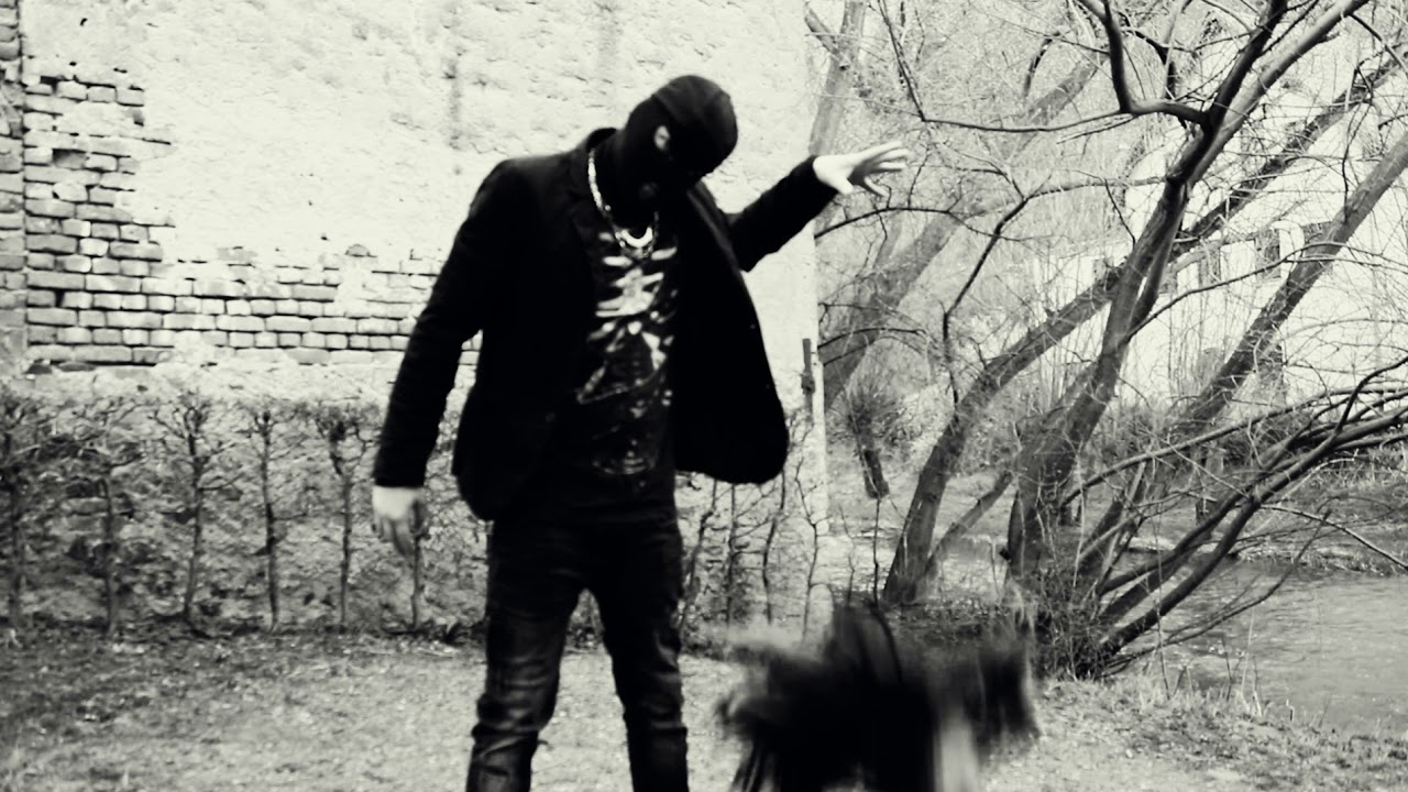 MC Matthew "WUT!!!" - YouTube