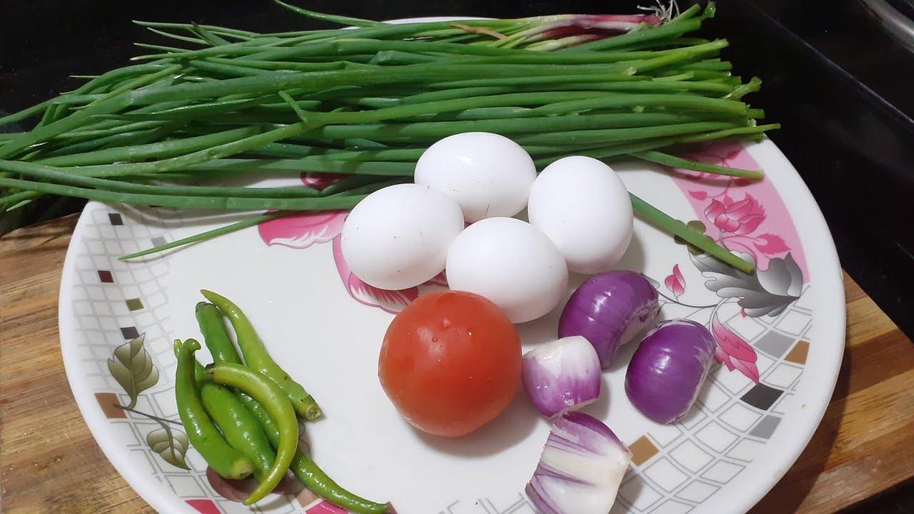 How To Make Ulli kadalu Egg Fry Recipe in Telugu | Spring Onions Egg ...