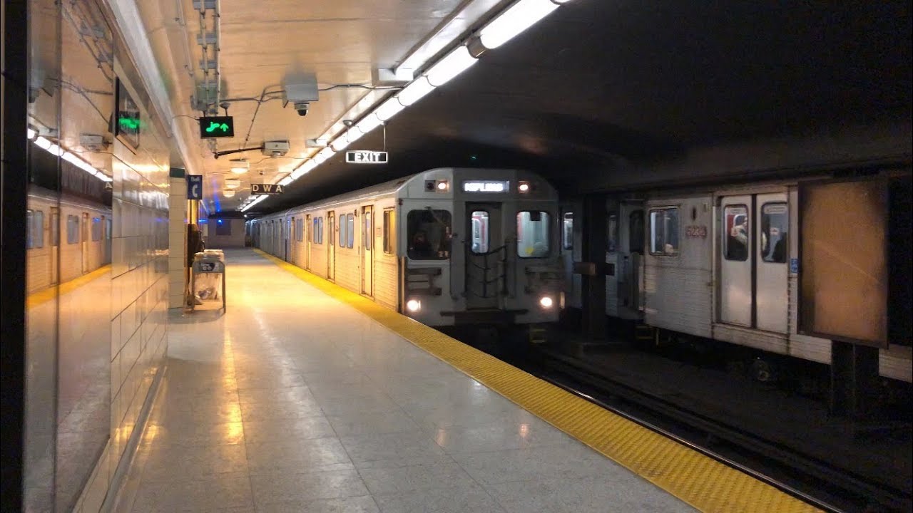 TTC Bombardier T1 5007 & 5232 - YouTube