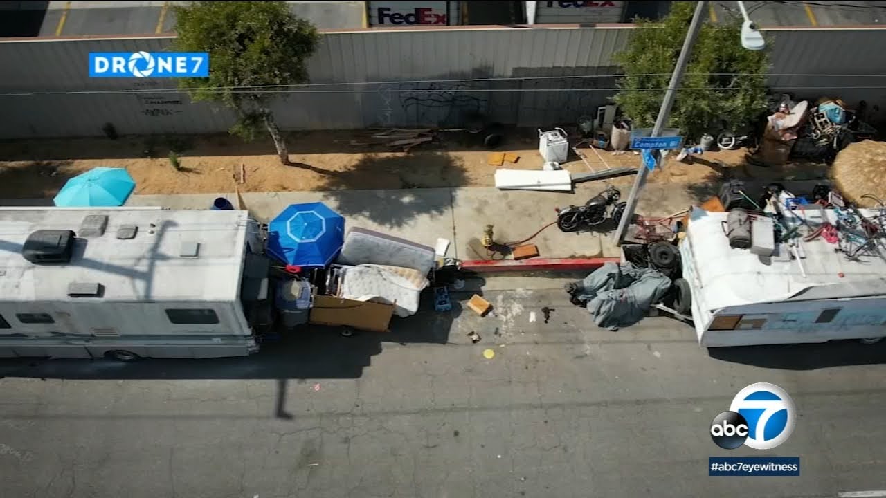 Amid homeless crisis, stretch of LA County has become an RV wasteland ...