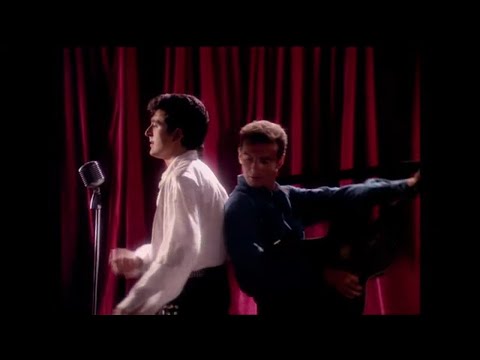 El Último de la Fila - Músico Loco (Videoclip Oficial)