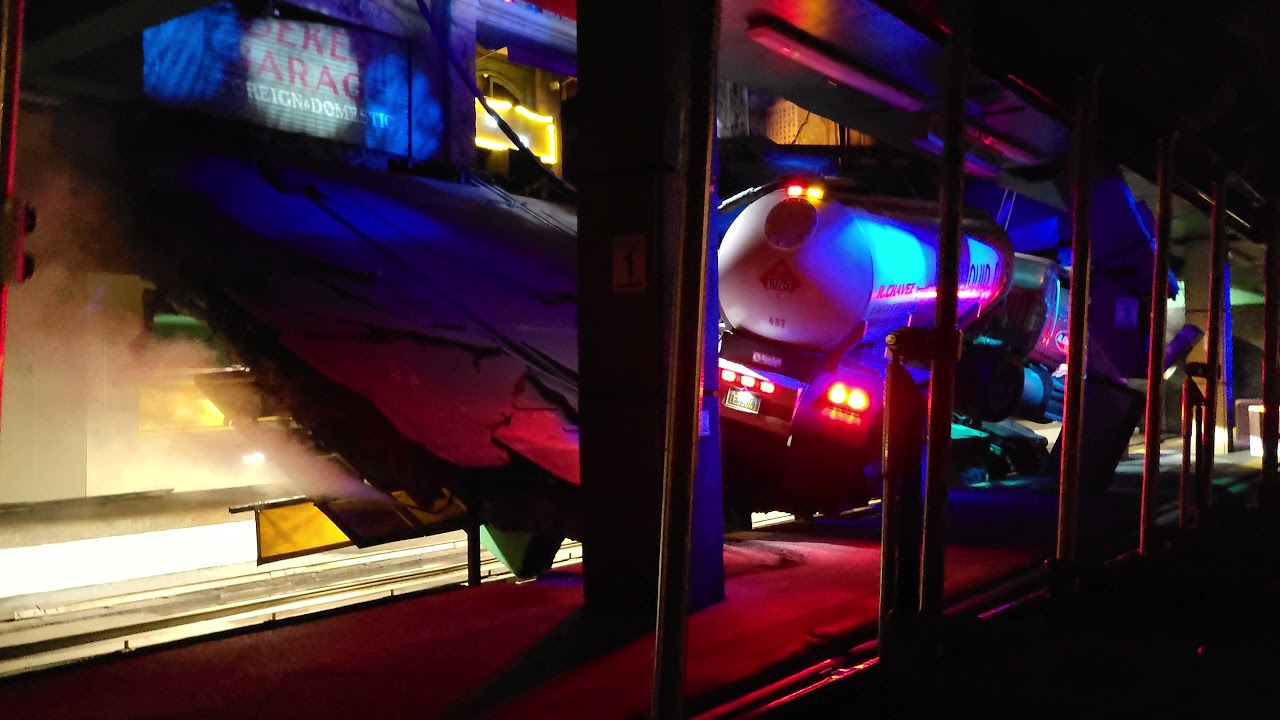 Earthquake: The Big One, Universal Studios Hollywood, Tram Tour, 4-25 ...