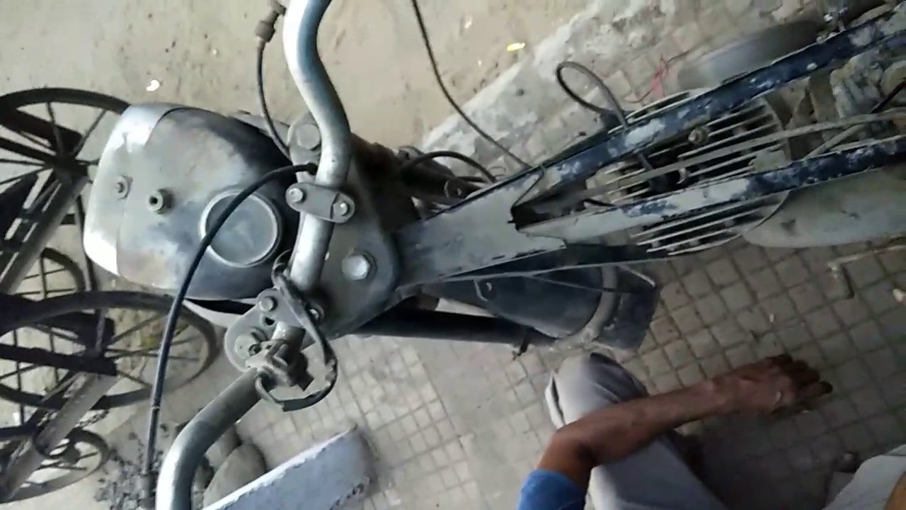 Rajdoot 175cc My Old Bike is start and awesome sound and vibration ...