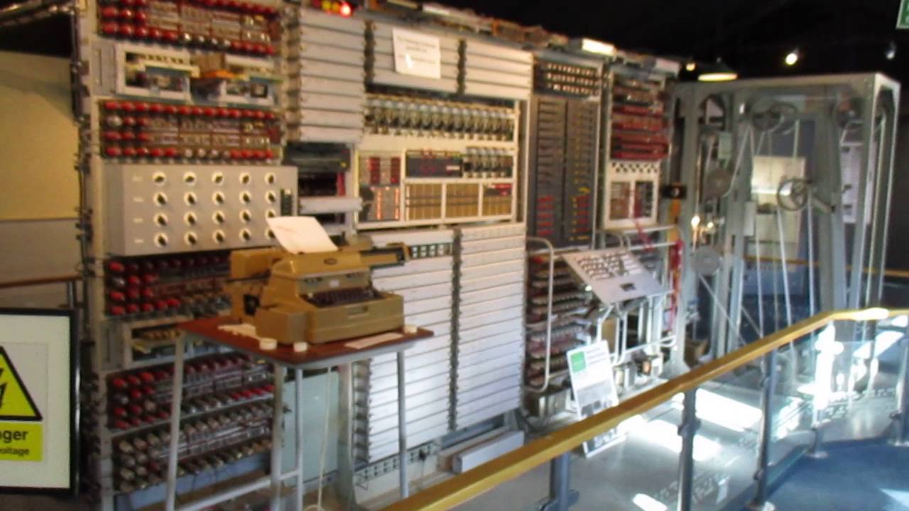Colossus - First Electronic Computer - YouTube