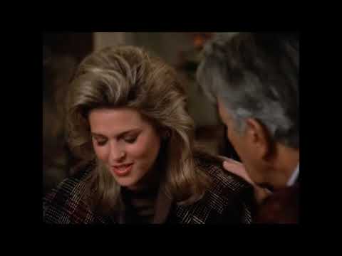 Amanda Moves in with Blake