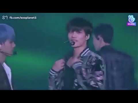 Kai and baekhyun maen buka bukaan 😱😱😱