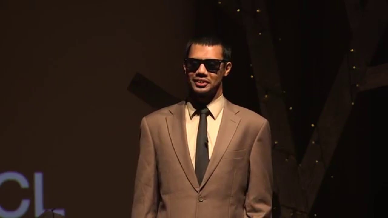 Losing Sight Without Losing Vision | Naqi Haider Rizvi | TEDxUCL - YouTube