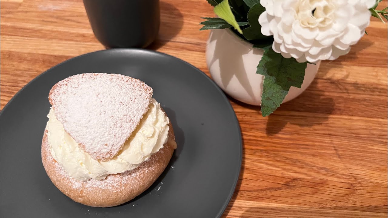 Swedish Semla.Semla recipe - YouTube