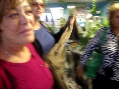 cheli y aurora CON ISAURA ESPINOZA Y SYLVIA PASQUEL 042