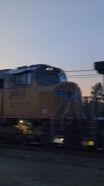 NS 6K4 w/ UP & Friendly Crew - 9/22/24 #nsreadingline - YouTube