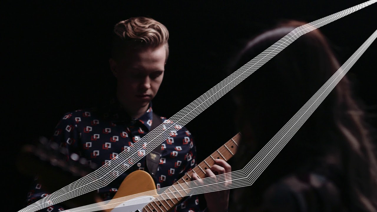 Evan Chapman - "Chaos Variations" (performed by L I N Ü ) - YouTube