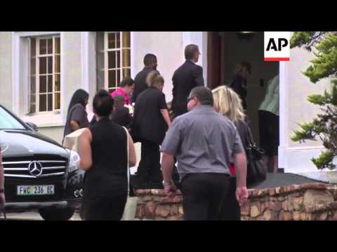 Family of dead model Reeva Steenkamp comment after memorial service and ...