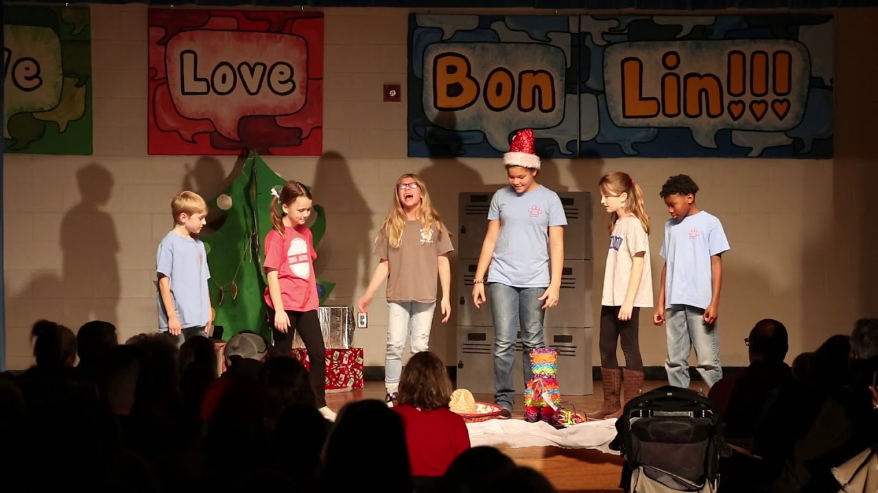 Bon Lin Elementary Play December 19, 2019 - YouTube