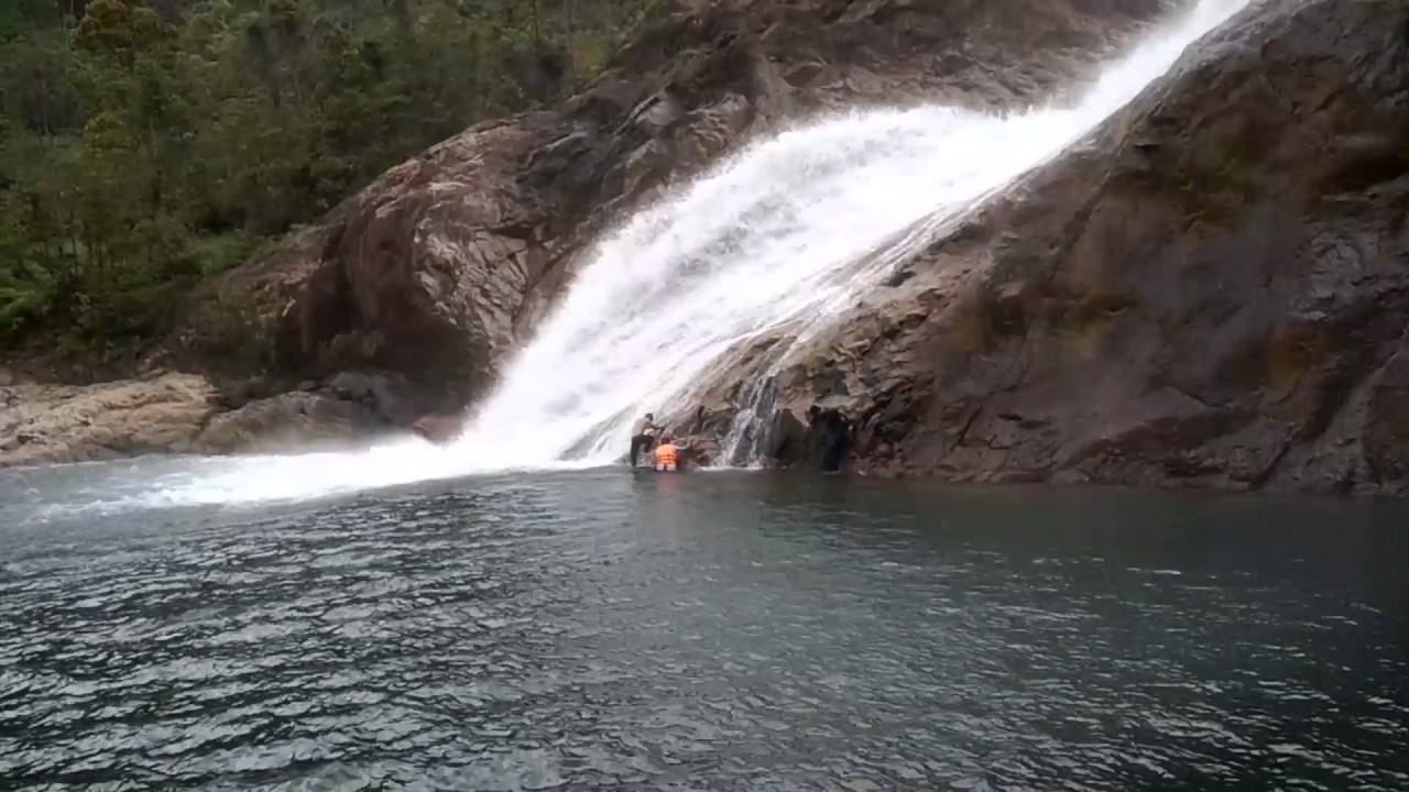 Berkelah trip - YouTube