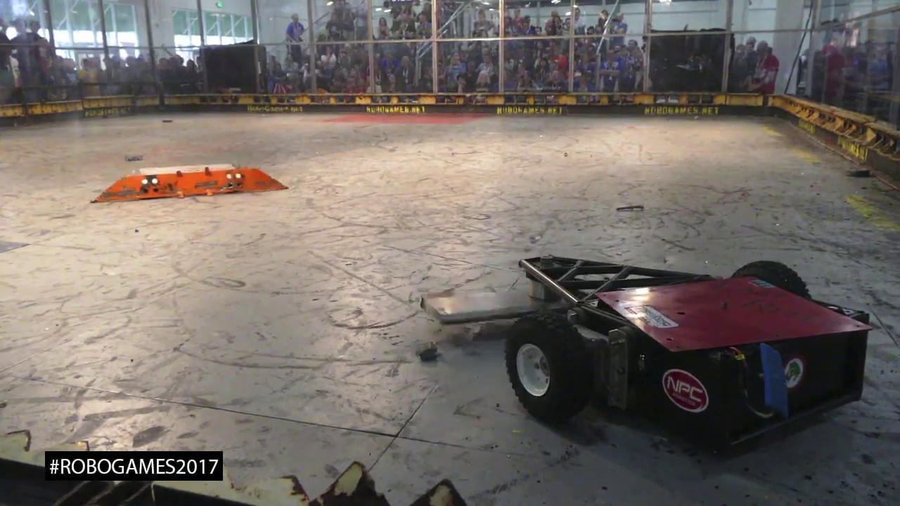 Whoops! versus Last Rites, RoboGames 2017 - YouTube