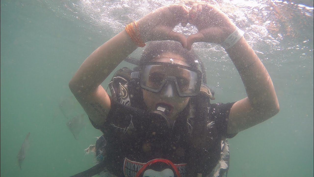 Goa water sports| Scuba diving| Banana ride| Bumper ride| parasailing ...