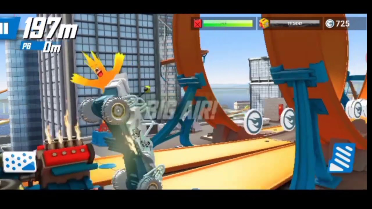 Hot wheels race off exploded and fall down - YouTube