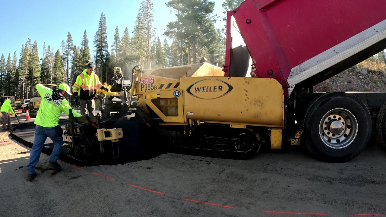 Grinding & Paving Ski Resort lot - YouTube