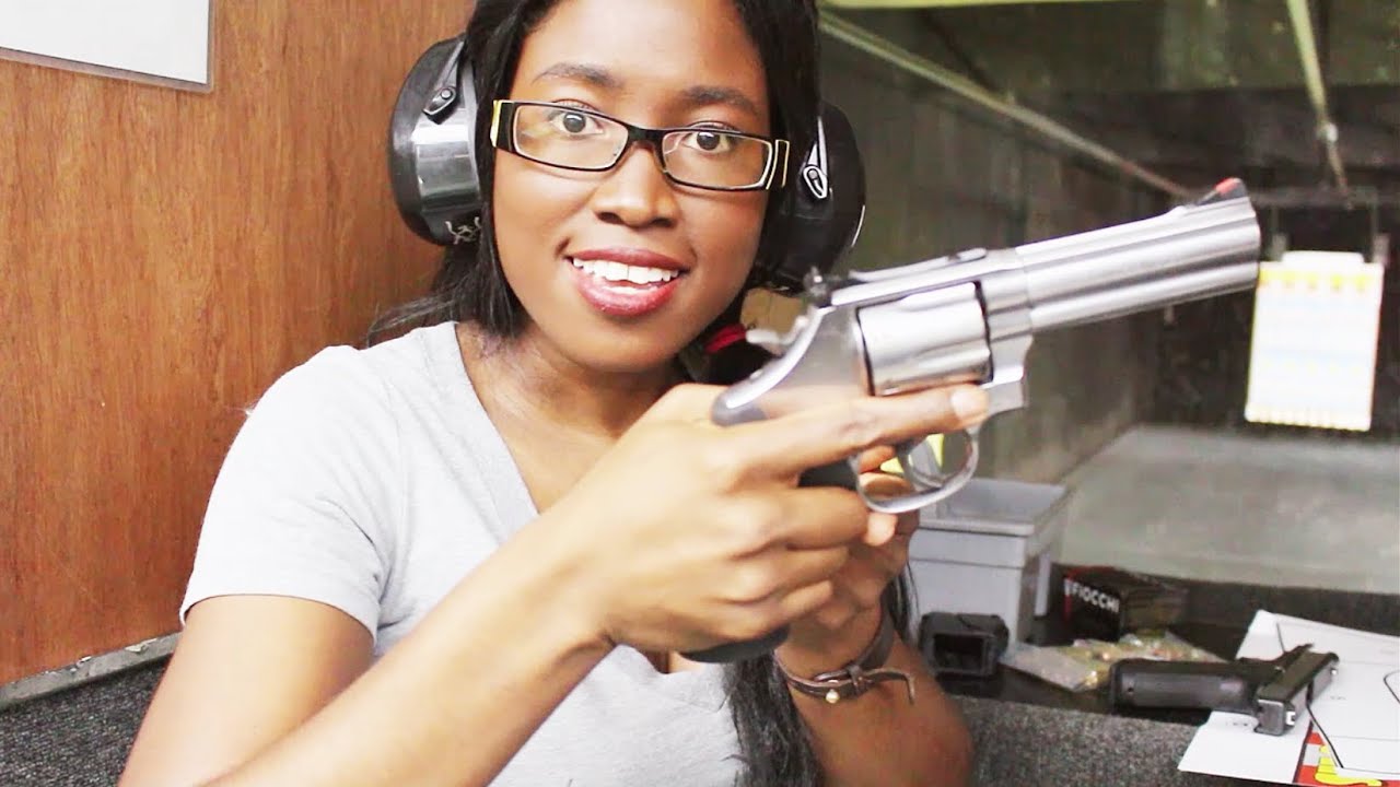 Girl Power - Glock 17, Smith & Wesson 686, Remington 870 - PISTOL ...