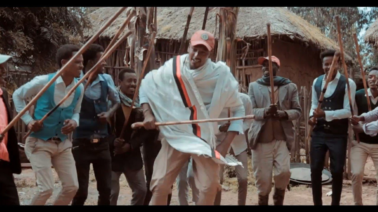 Fikadu Tesfaye - Iyyoolee - Ethiopian Oromo Music 2020 [Official Video ...