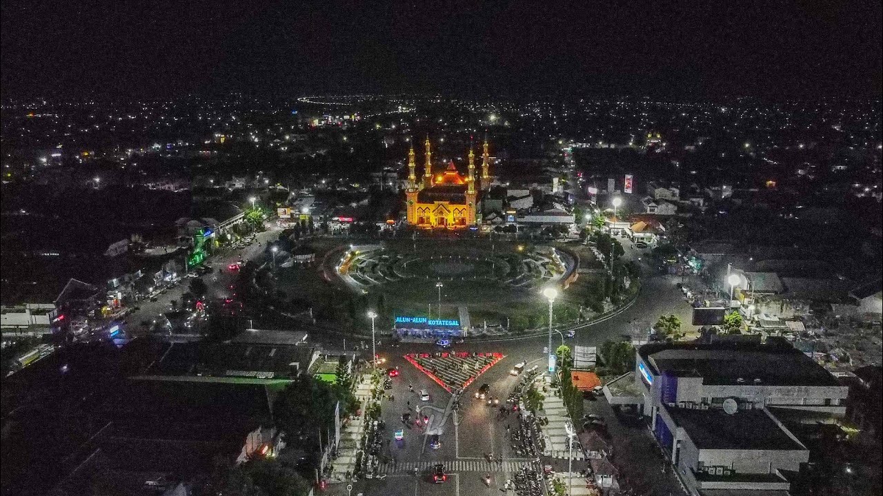 ALUN-ALUN KOTA TEGAL 2022 | CINEMATIC SONY A6000 - YouTube