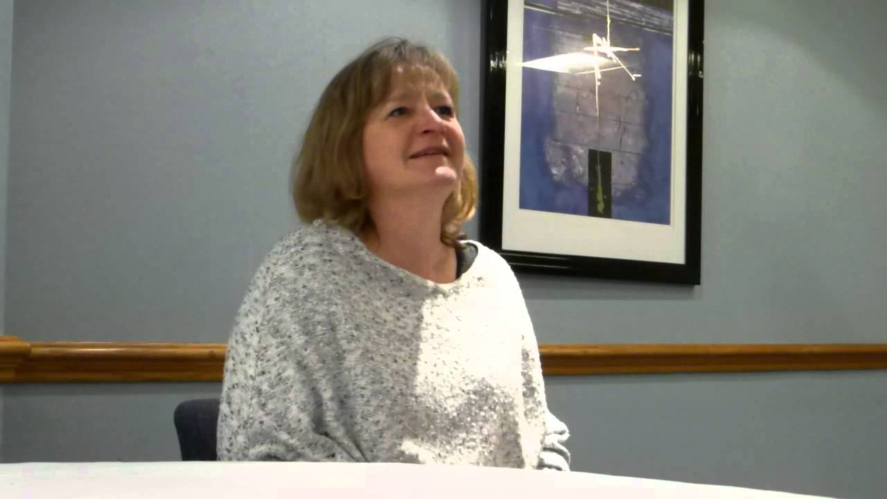 ITEC Business Studies testimonial by Sarah Titman - YouTube