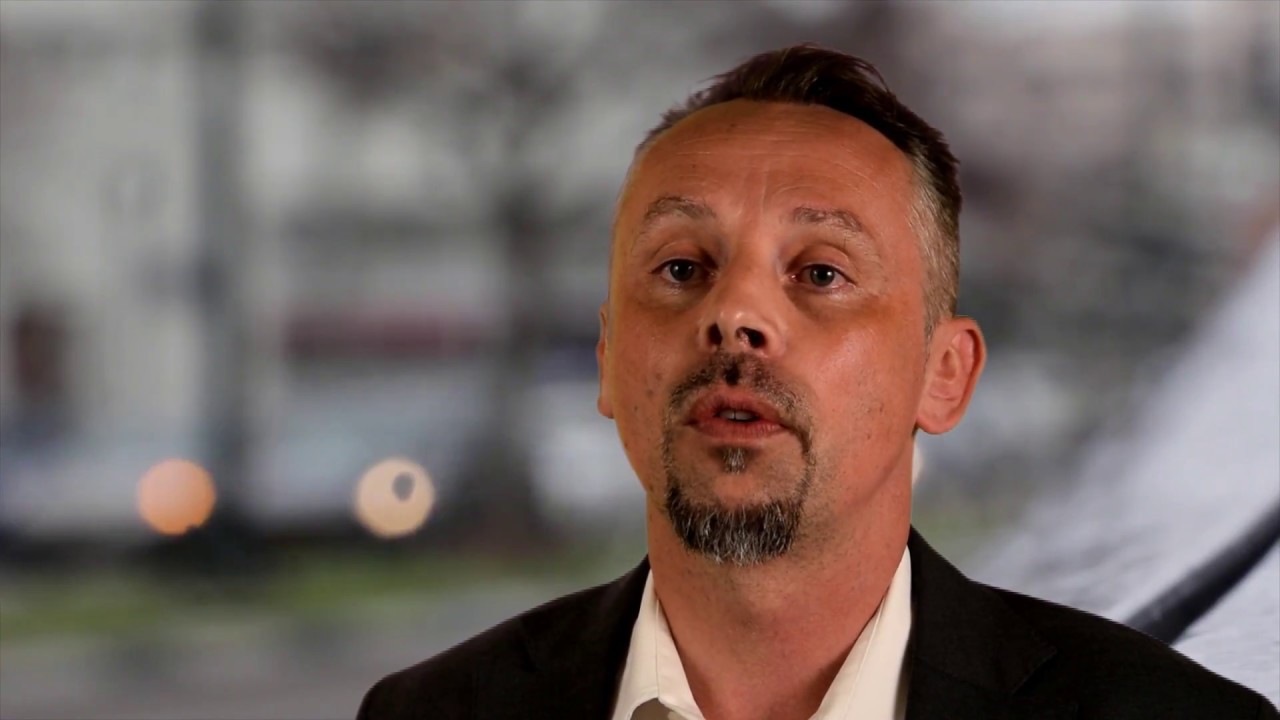 Dominik Gajewski o pojazdach elektrycznych - YouTube