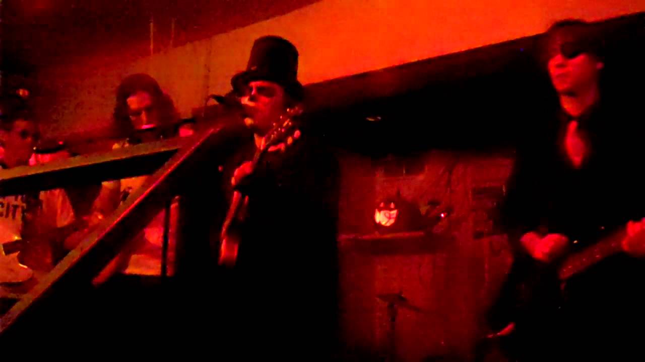 Roman Sky-Tonight [live @ Alphabet Lounge] - YouTube