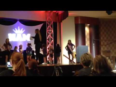 Annabelle dance - YouTube