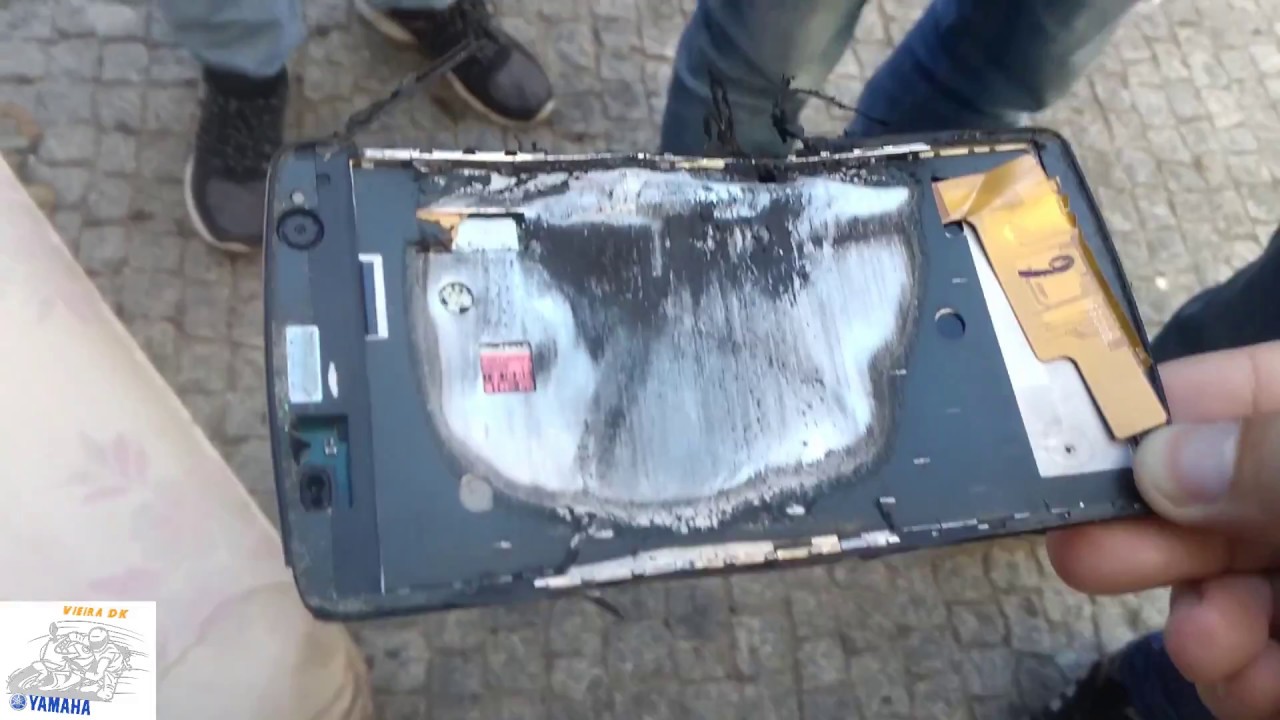 How to Destroy a cell phone (Burnout on Mobile) - YouTube