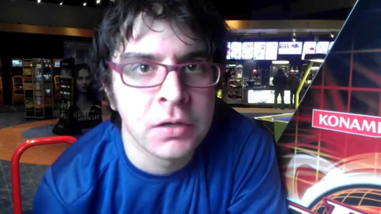 Dance Dance Revolution SuperNova at Cineplex Barrhaven - YouTube