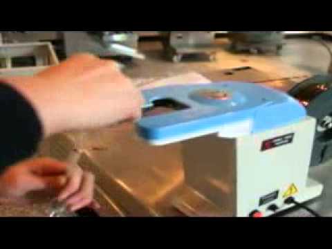 twist tie machine/bread bag twist tie machine - YouTube