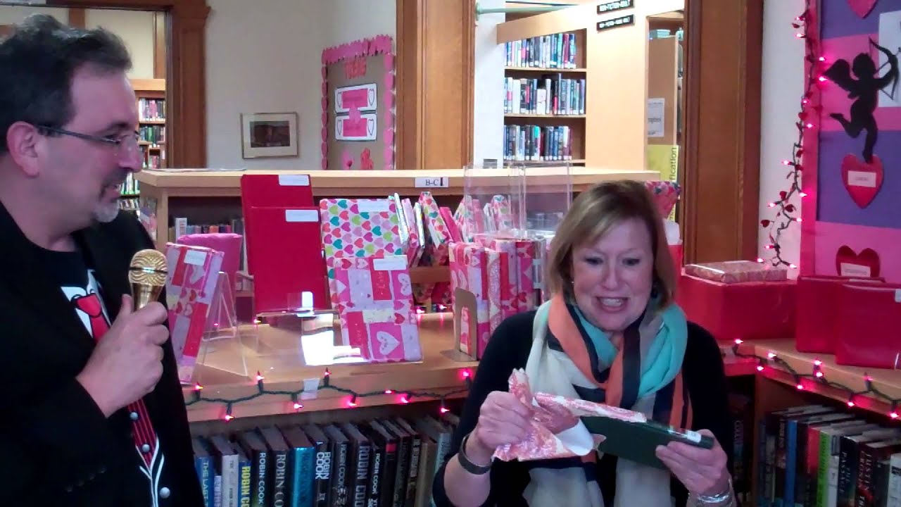 "Blind Date with a Book" at the Goffstown Public Library - YouTube