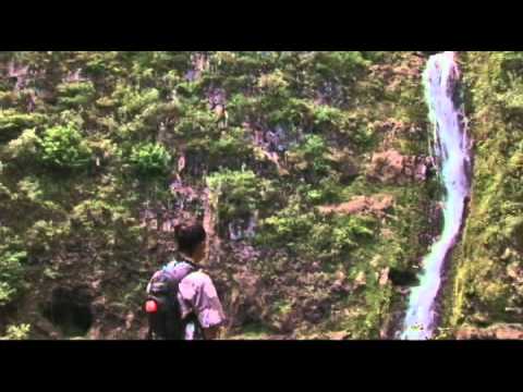 Moaula Falls - YouTube