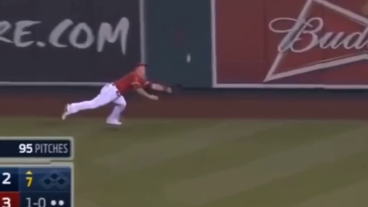 Mike Trout Slow Motion Diving Catch Outfield - YouTube