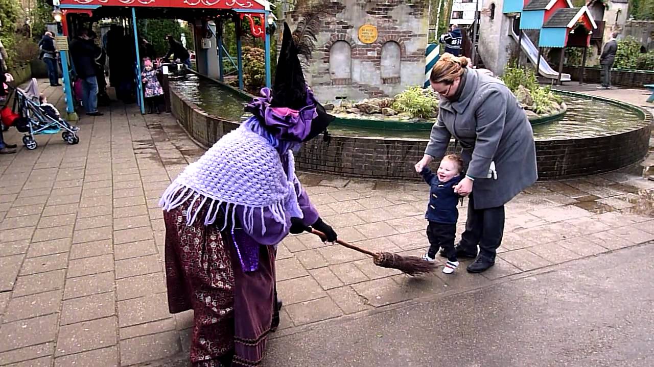 2012 01 02 Sprookjeswonderland - YouTube